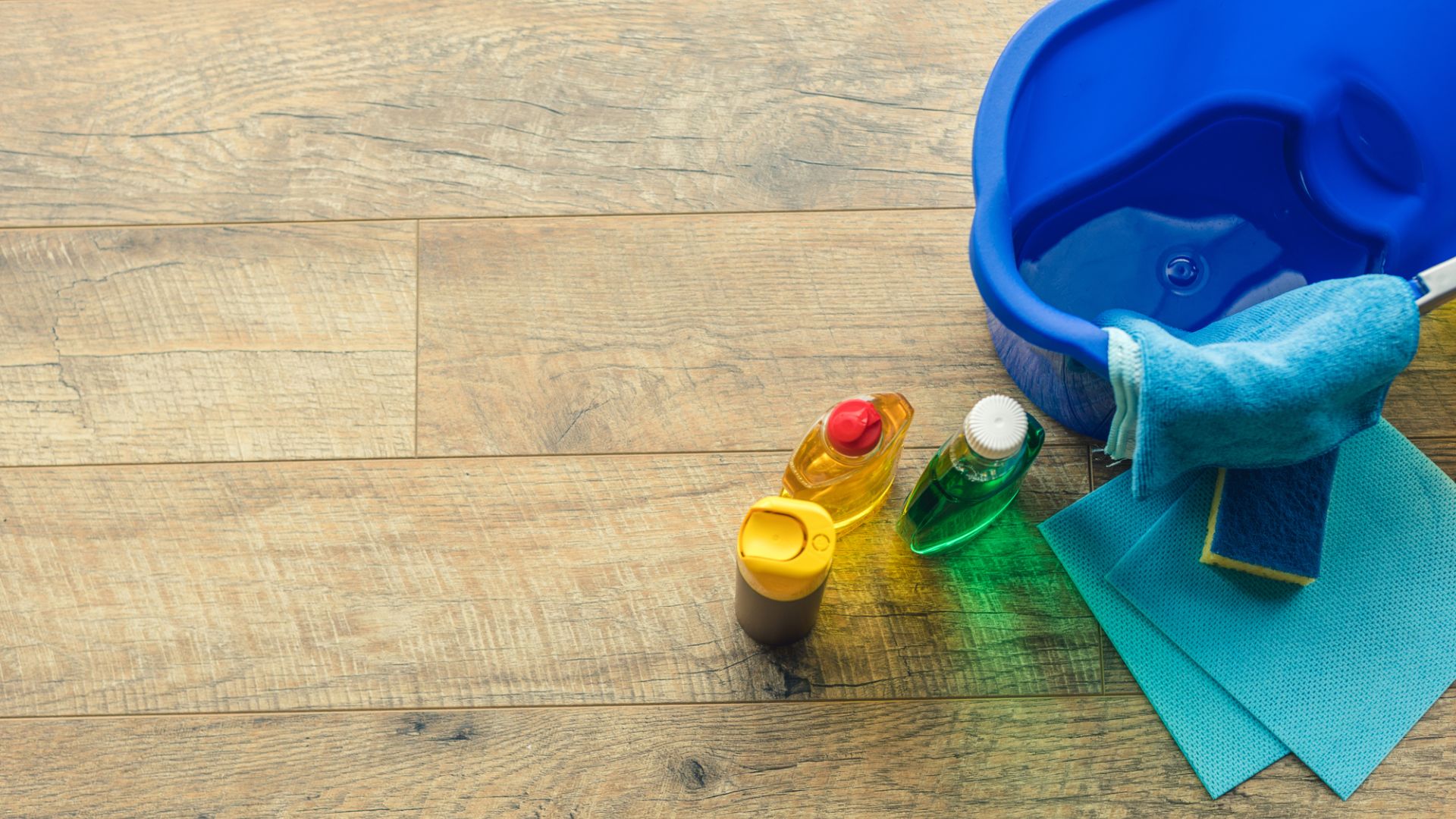 How To Clean Headlights In a Few Easy Steps