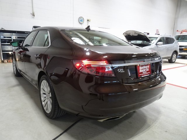 This Java Metallic 2011 Saab 9-5 Aero Is a Spotless Example of the Last ...