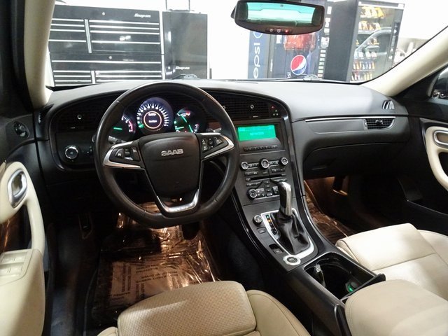 This Java Metallic 2011 Saab 9-5 Aero Is a Spotless Example of the Last ...