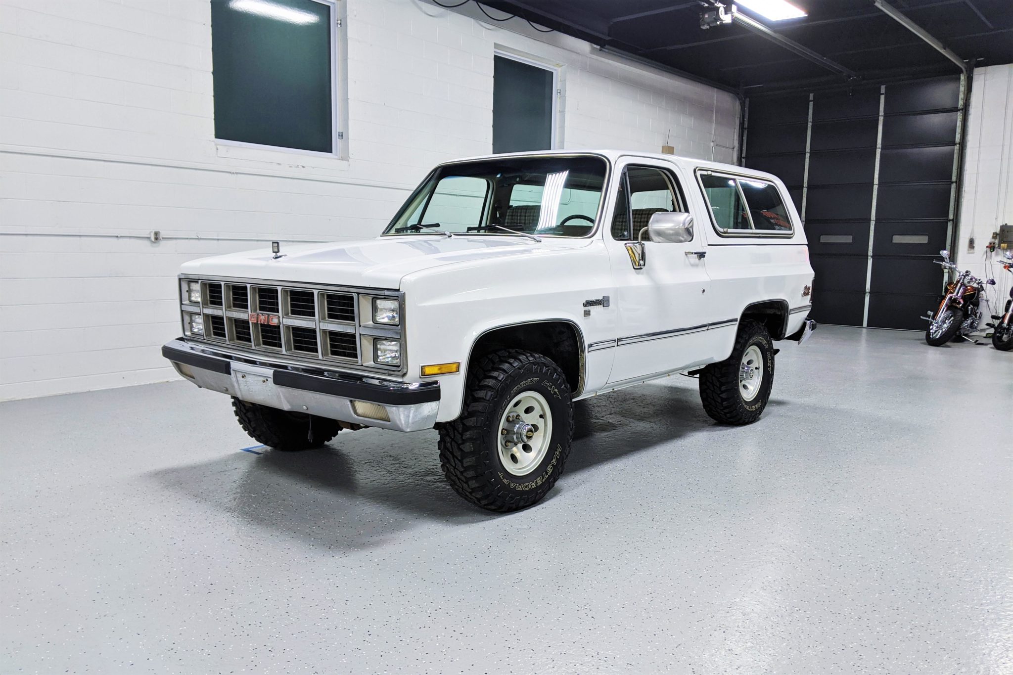 1982 GMC Jimmy 4x4 With Detroit Diesel V8 Is Your Ticket to Truck Glory