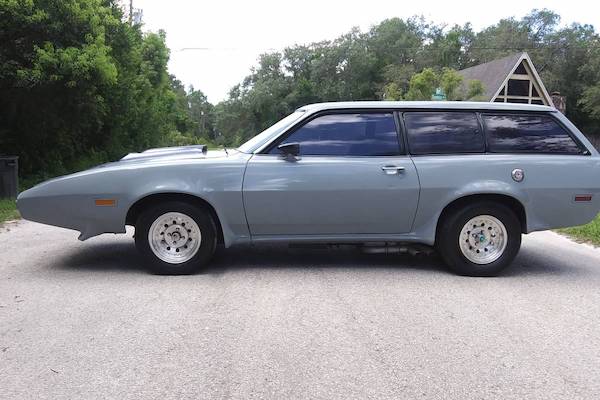 The 'Pintera GT' Is a V8-Swapped Ford Pinto In an Obscure '70s Body Kit