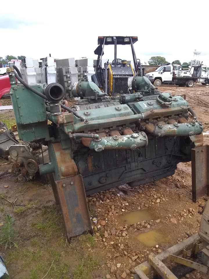 This 4,600-Pound, Two-Stroke Detroit Diesel V16 Is Perfect for Your ...