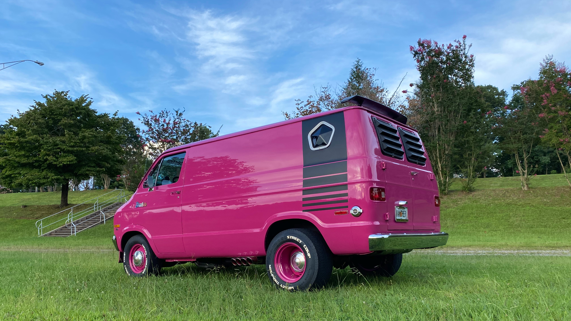 Forget #Vanlife and Build Yourself a Period-Correct 1970s Street Van ...