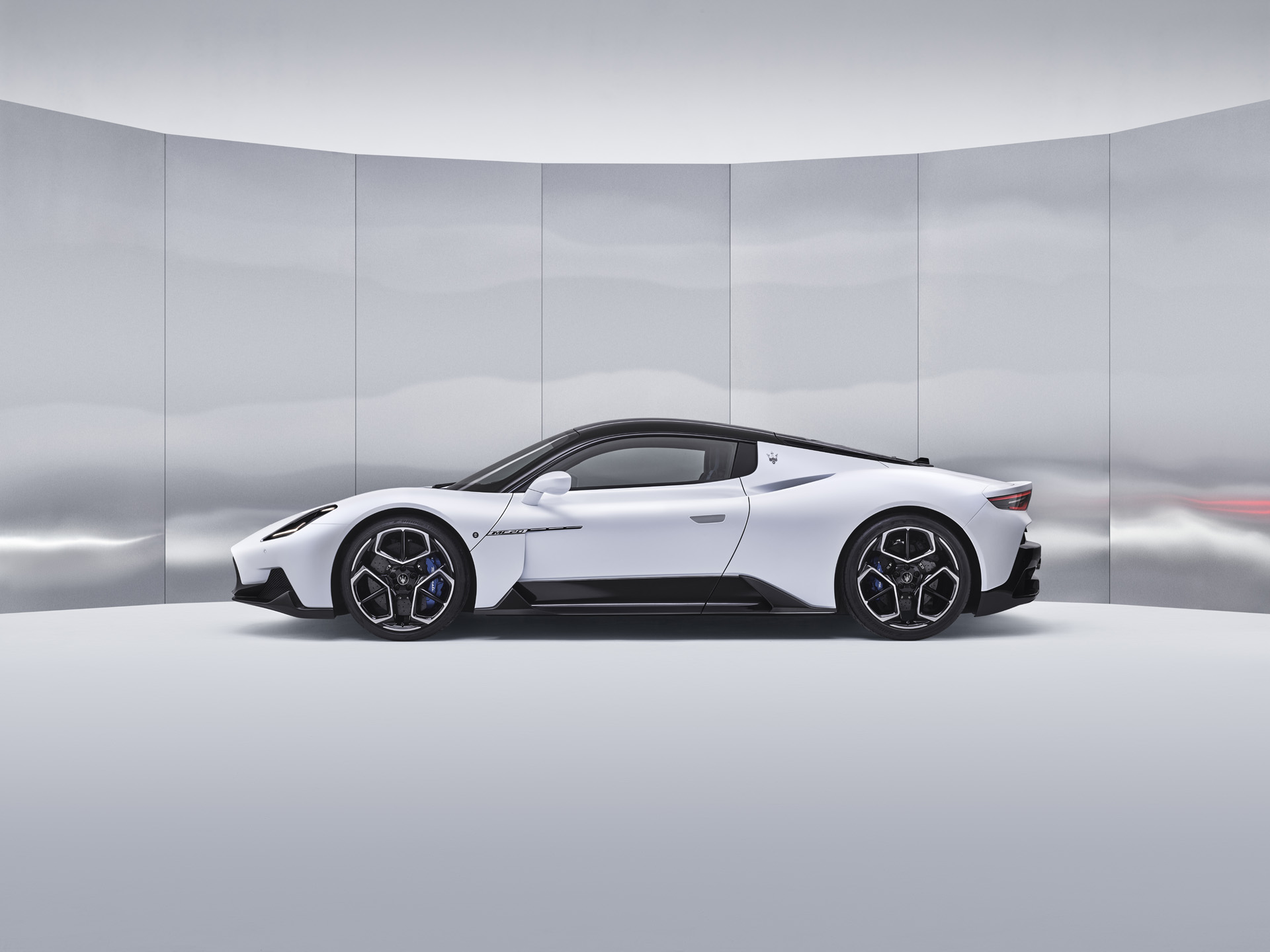 2022 Maserati MC20: A 621 Horsepower Tip Of The Spear Supercar