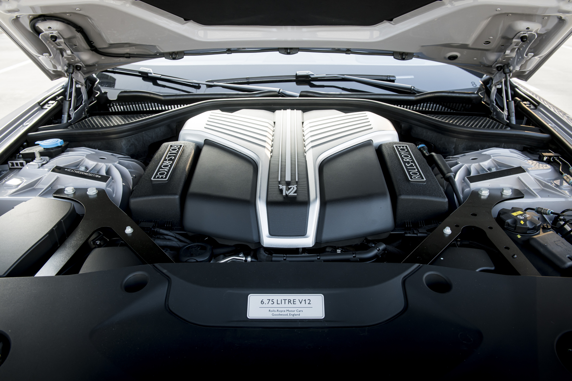 2021 Rolls-Royce Ghost: This Is the Car You Really Want When You Strike ...