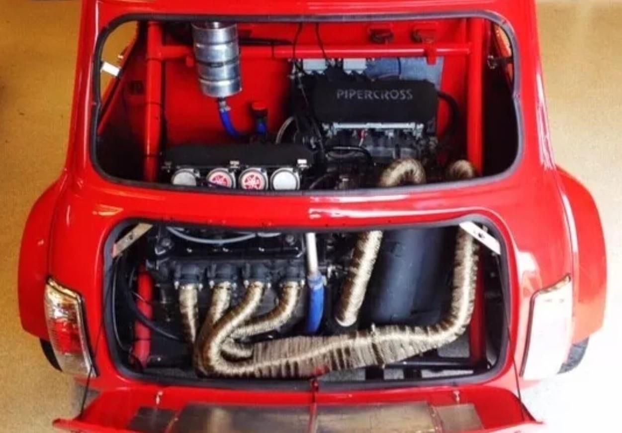 This Incredible 340-HP Classic Mini Has Two Yamaha R1 Engines In the Back