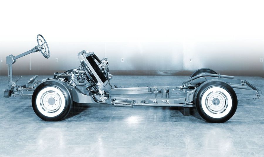 The 1955 GMC L'Universelle Was a Front-Wheel-Drive V8 Van Ahead of Its Time
