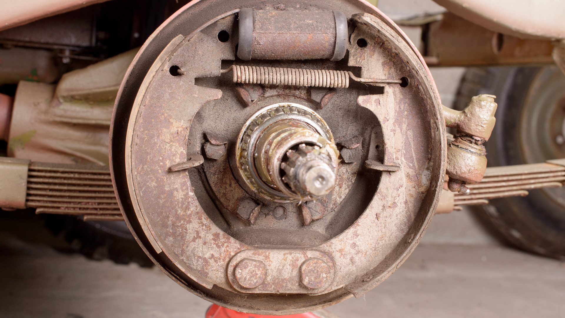 What Are Drum Brakes and How Do They Work