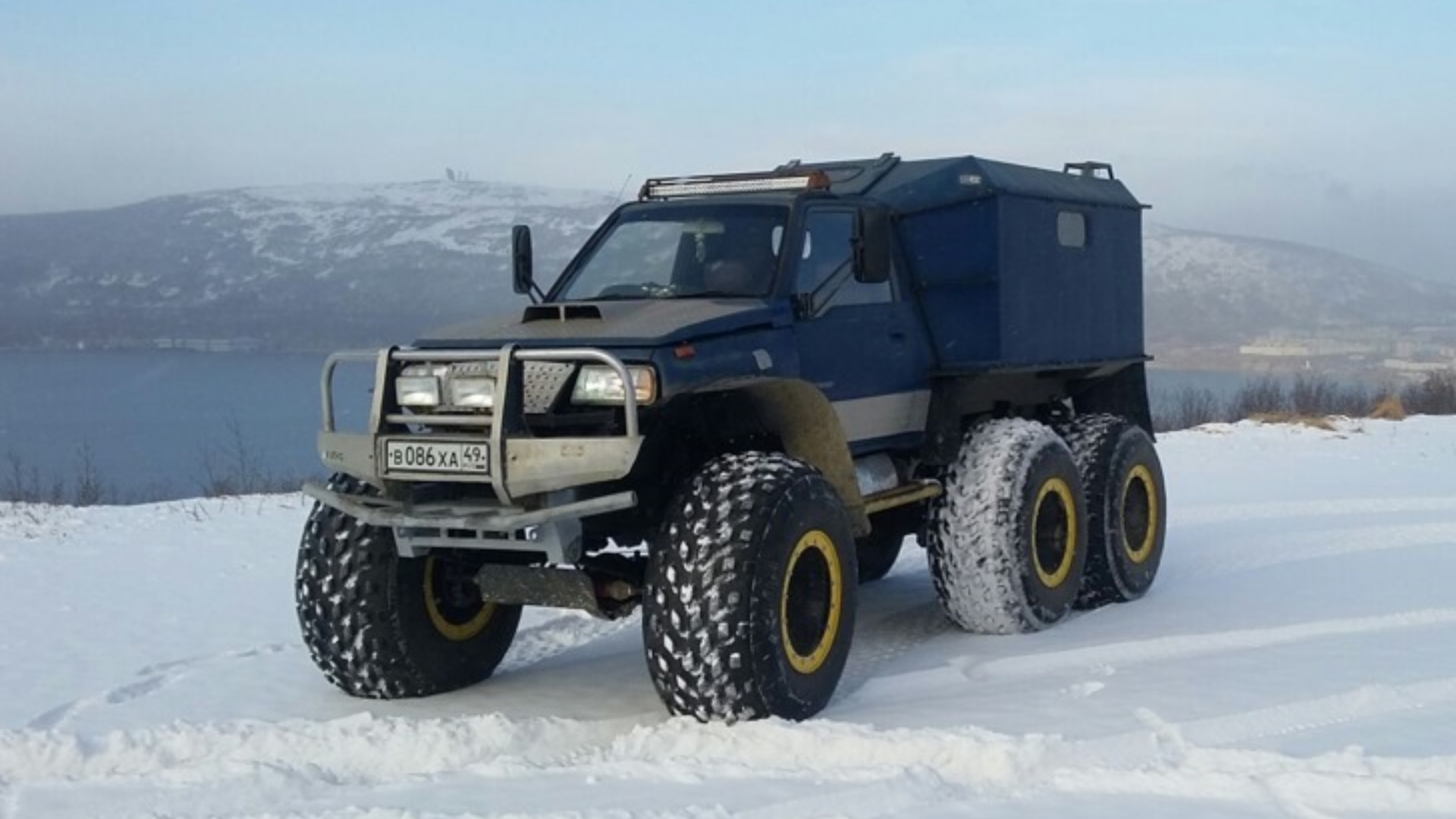 Russian Off-Roaders Crossed 2,000 Miles of Siberia to Reach One Of The ...