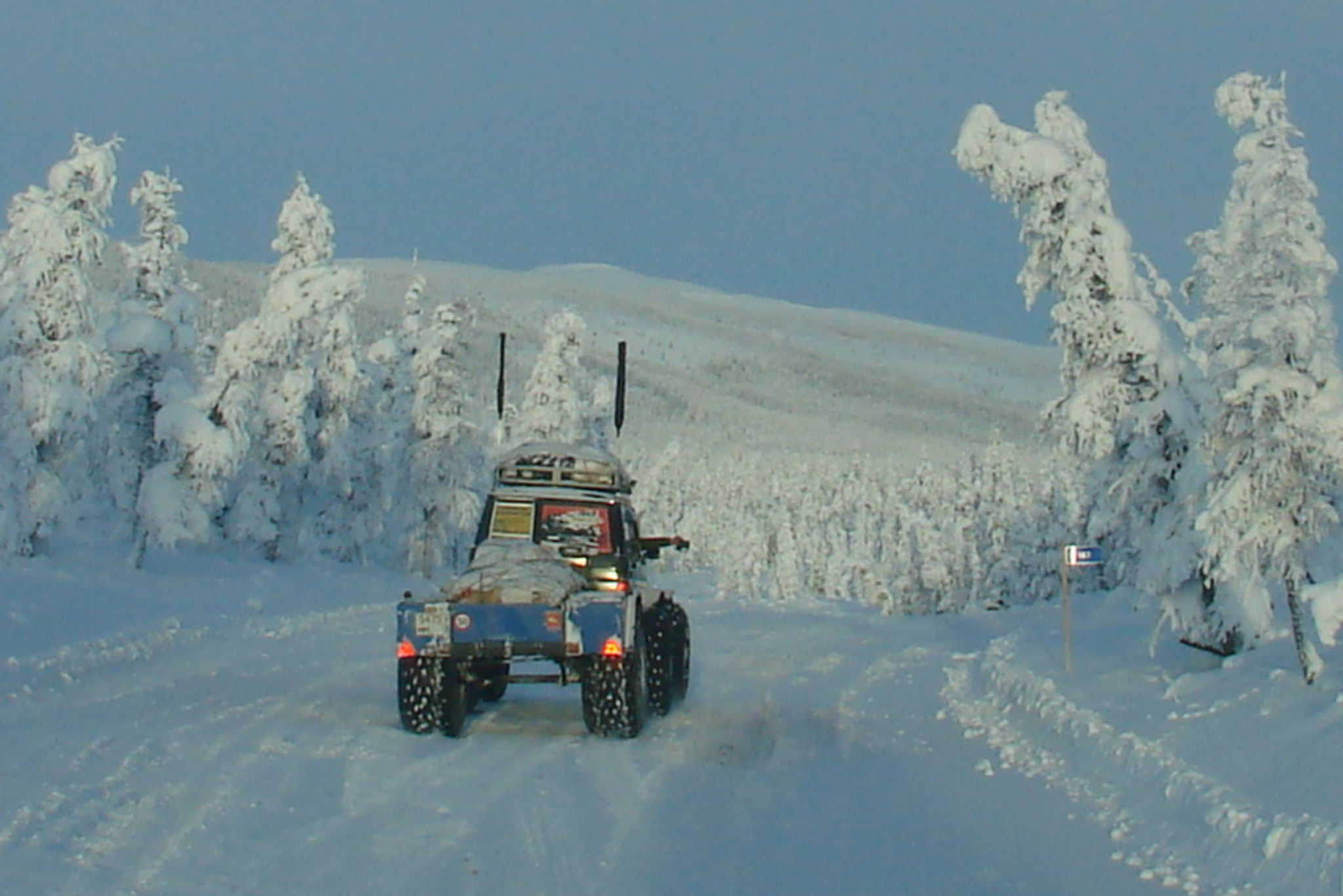 Russian Off-Roaders Crossed 2,000 Miles of Siberia to Reach One Of The ...