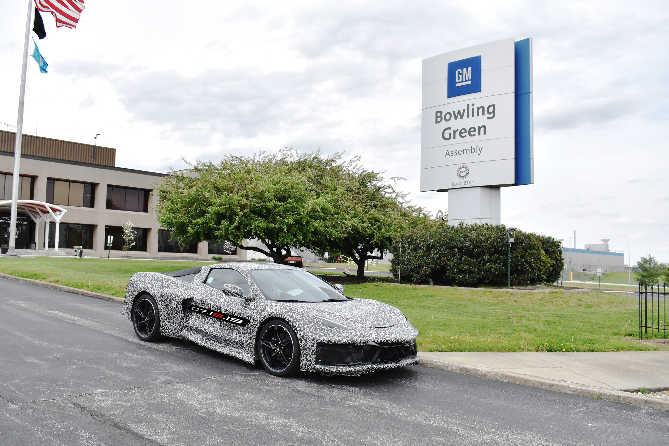 New Footage Shows How GM Developed the Mid-Engine Chevrolet Corvette C8