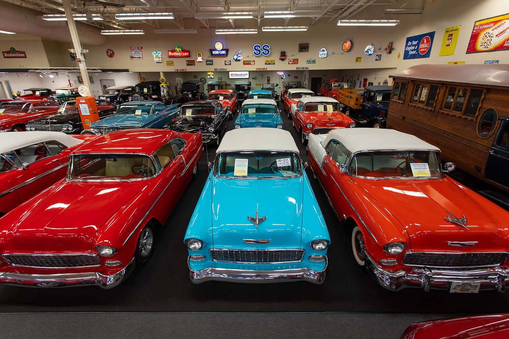 A Florida Muscle Car Museum Is Selling More Than 200 American Classics ...