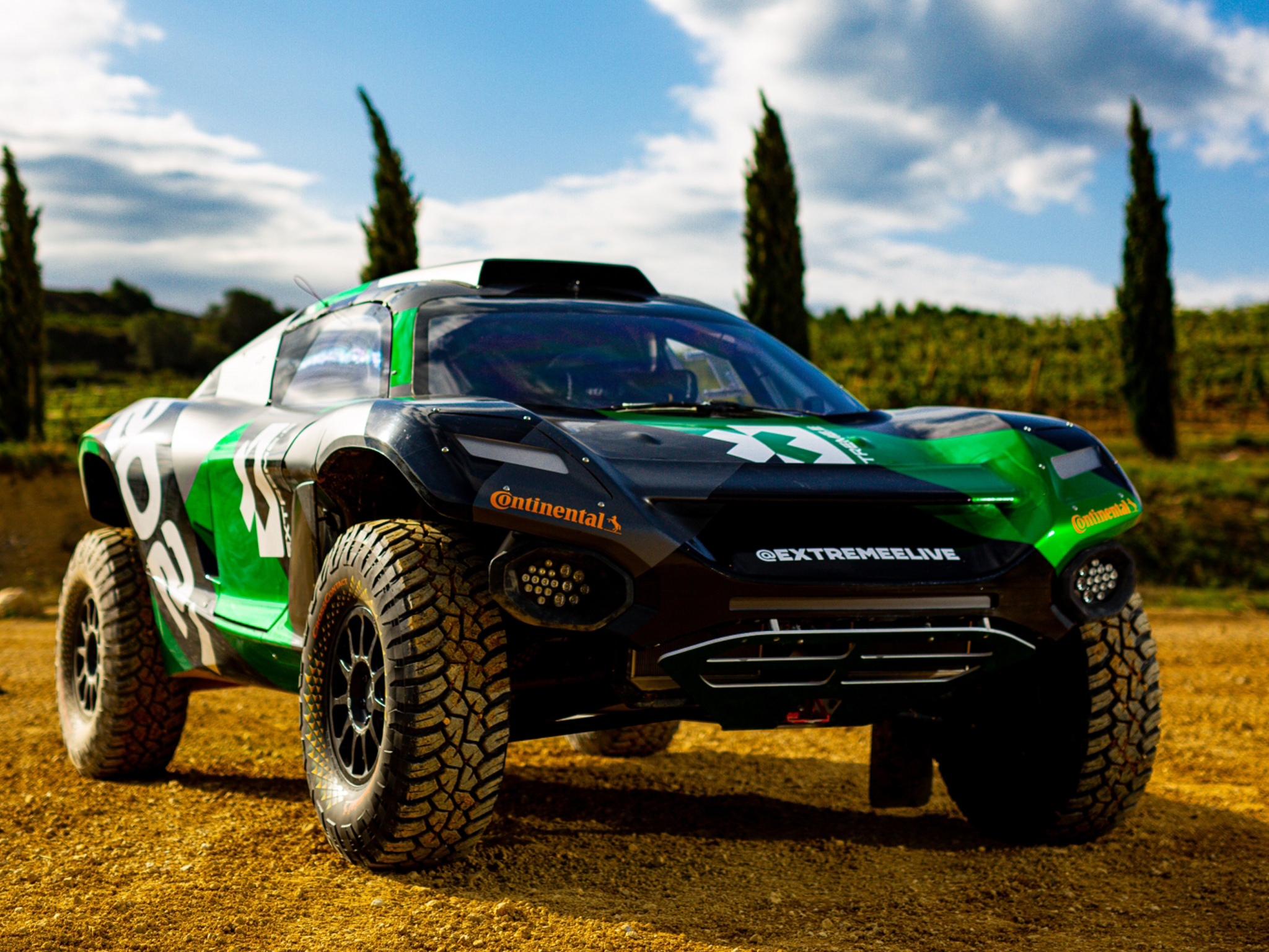 The New GMC Hummer EV Is Going Rally Racing