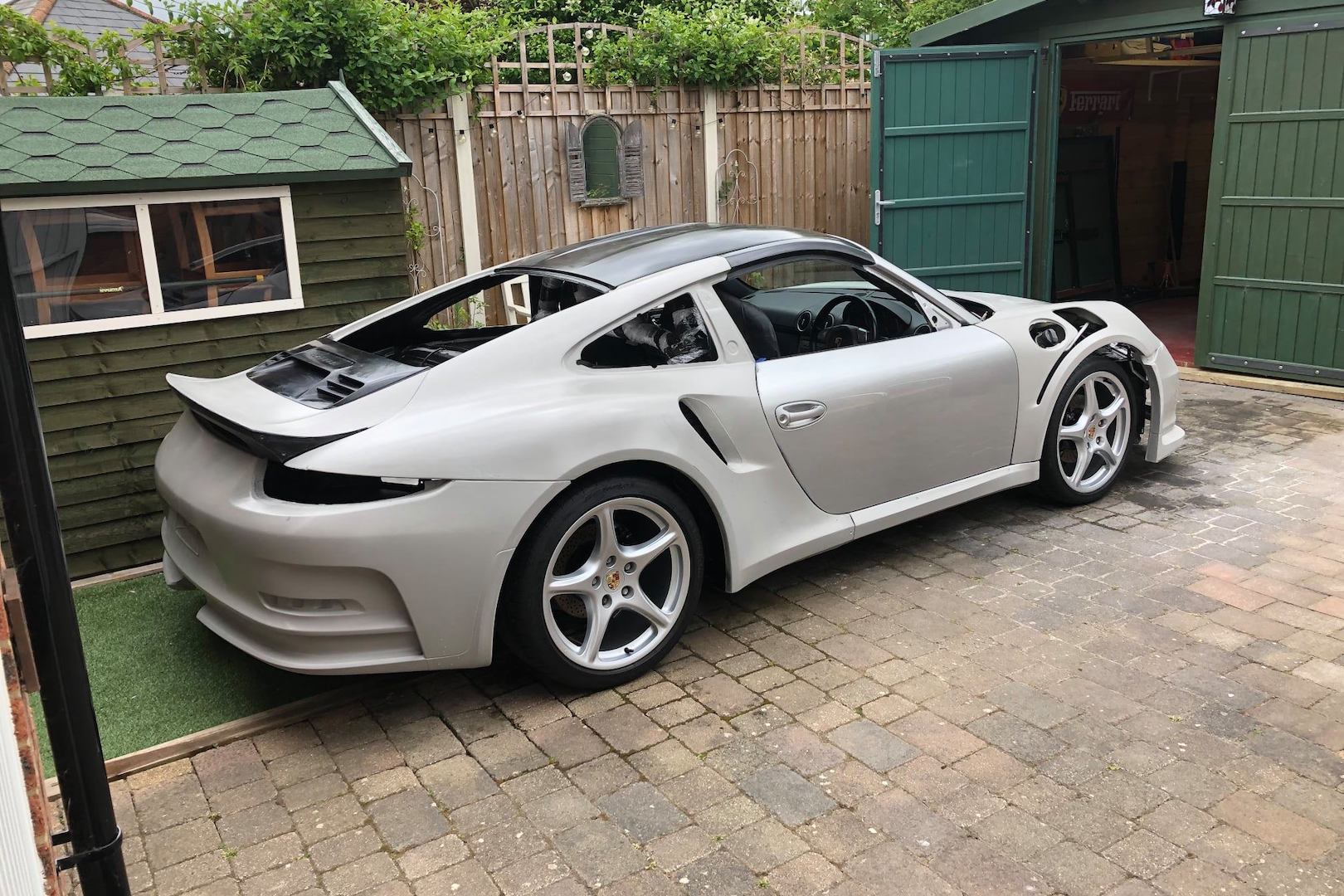 Bet You Can’t Tell This Porsche 911 GT3 RS Is Really a Replica Built on ...