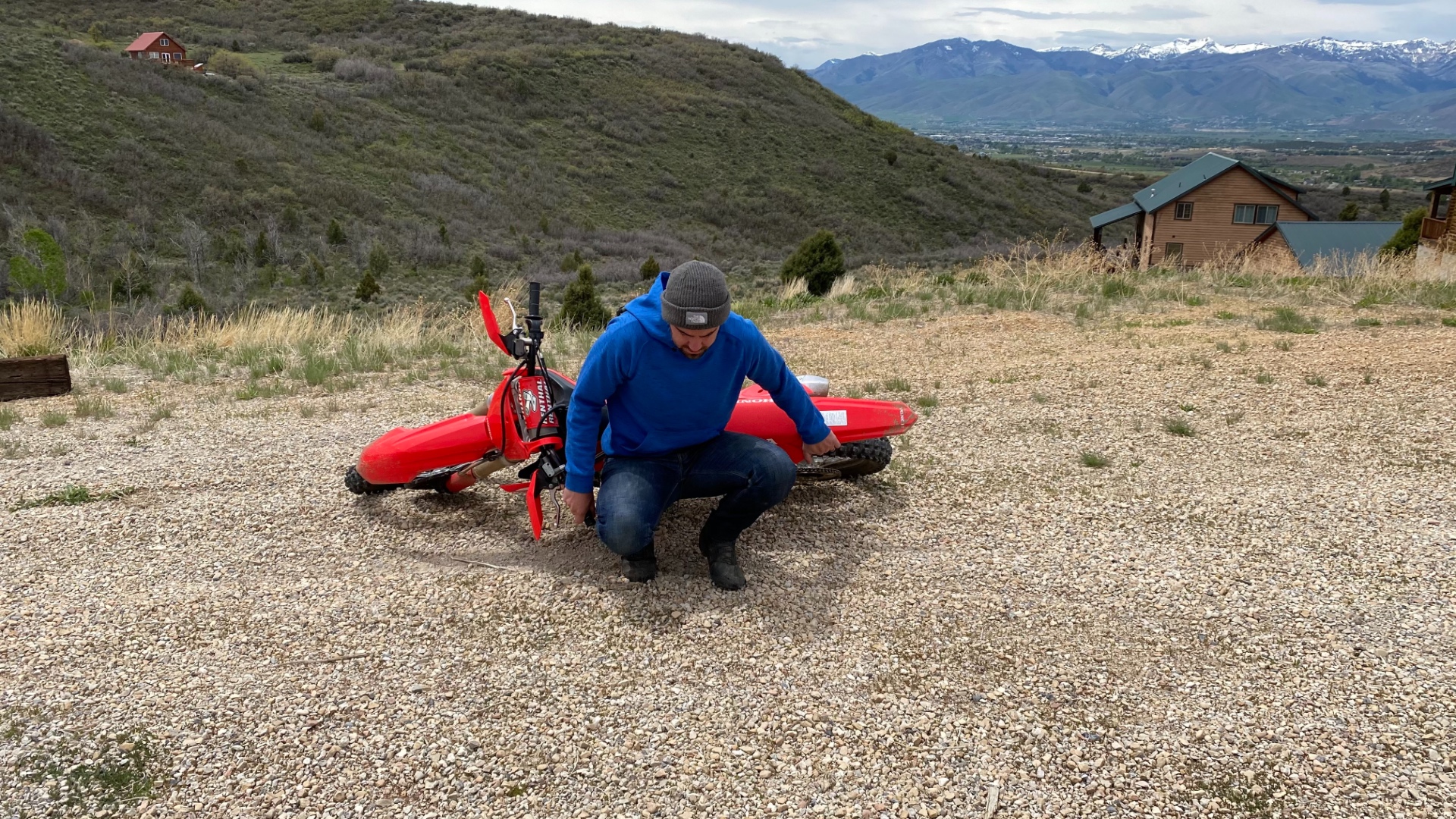 How To Pick Up a Fallen Motorcycle