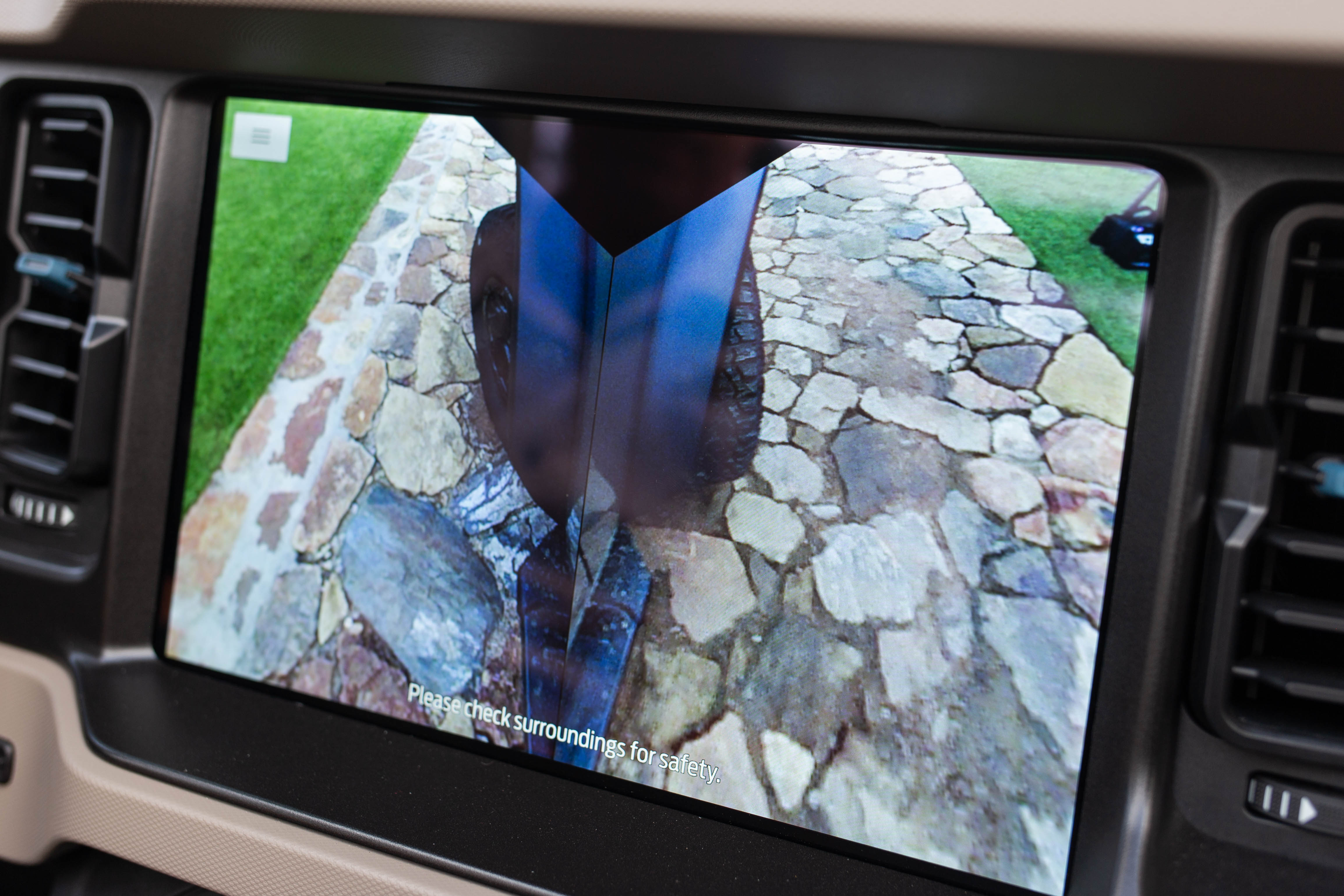 2021 Ford Bronco Review: A New Off-Road God Is Born