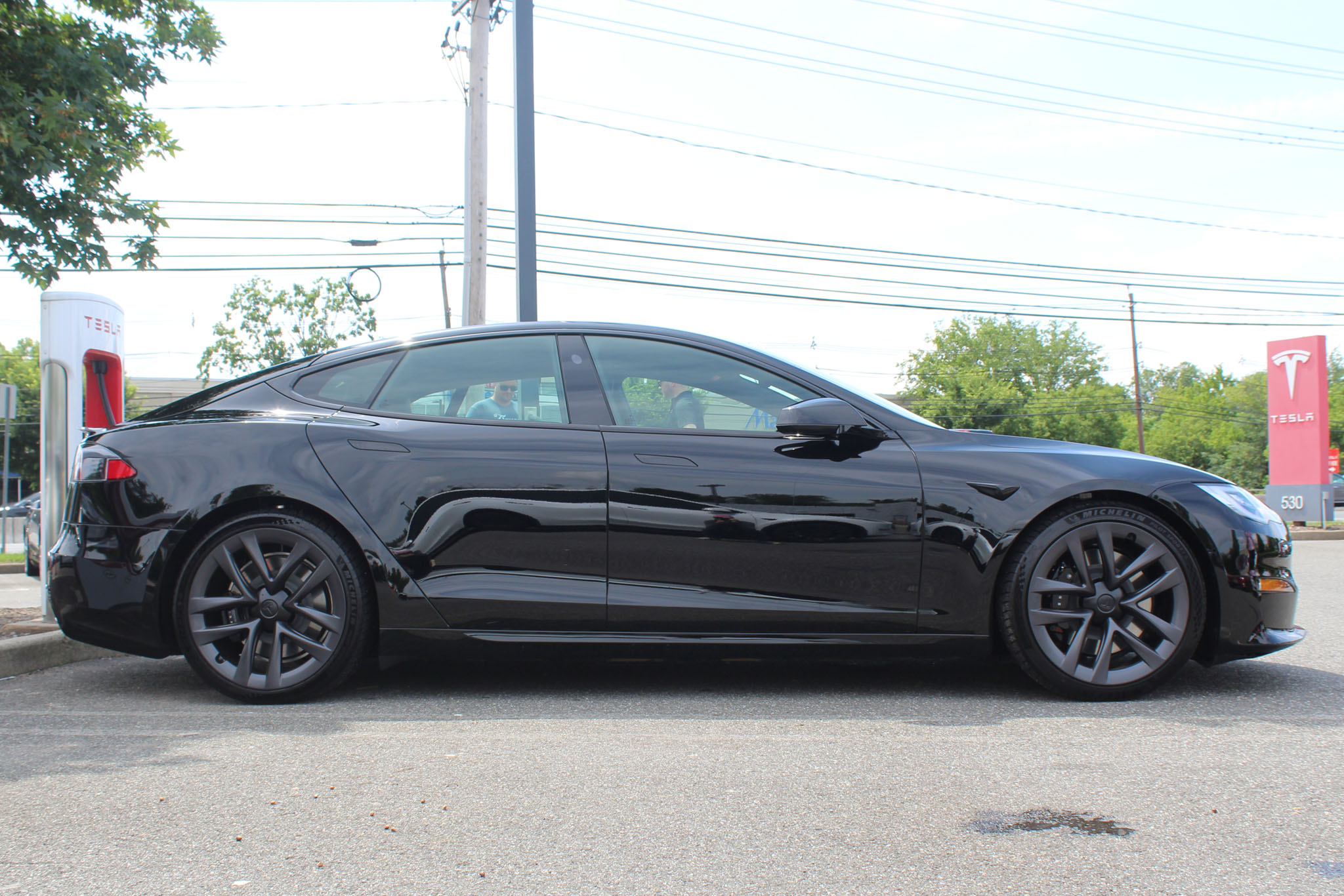 2022 Tesla Model S Plaid Review: A New 1,020-HP Chapter in American Luxury