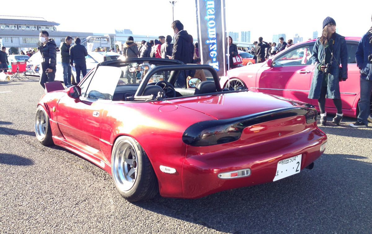 Grafting an RX-7 Rear End On the NA Miata Looks Surprisingly Sharp