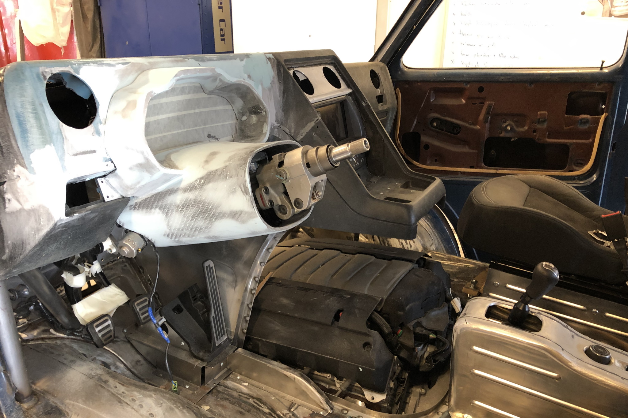 Old Shorty Chevy Van I s a C7 Corvette Underneath