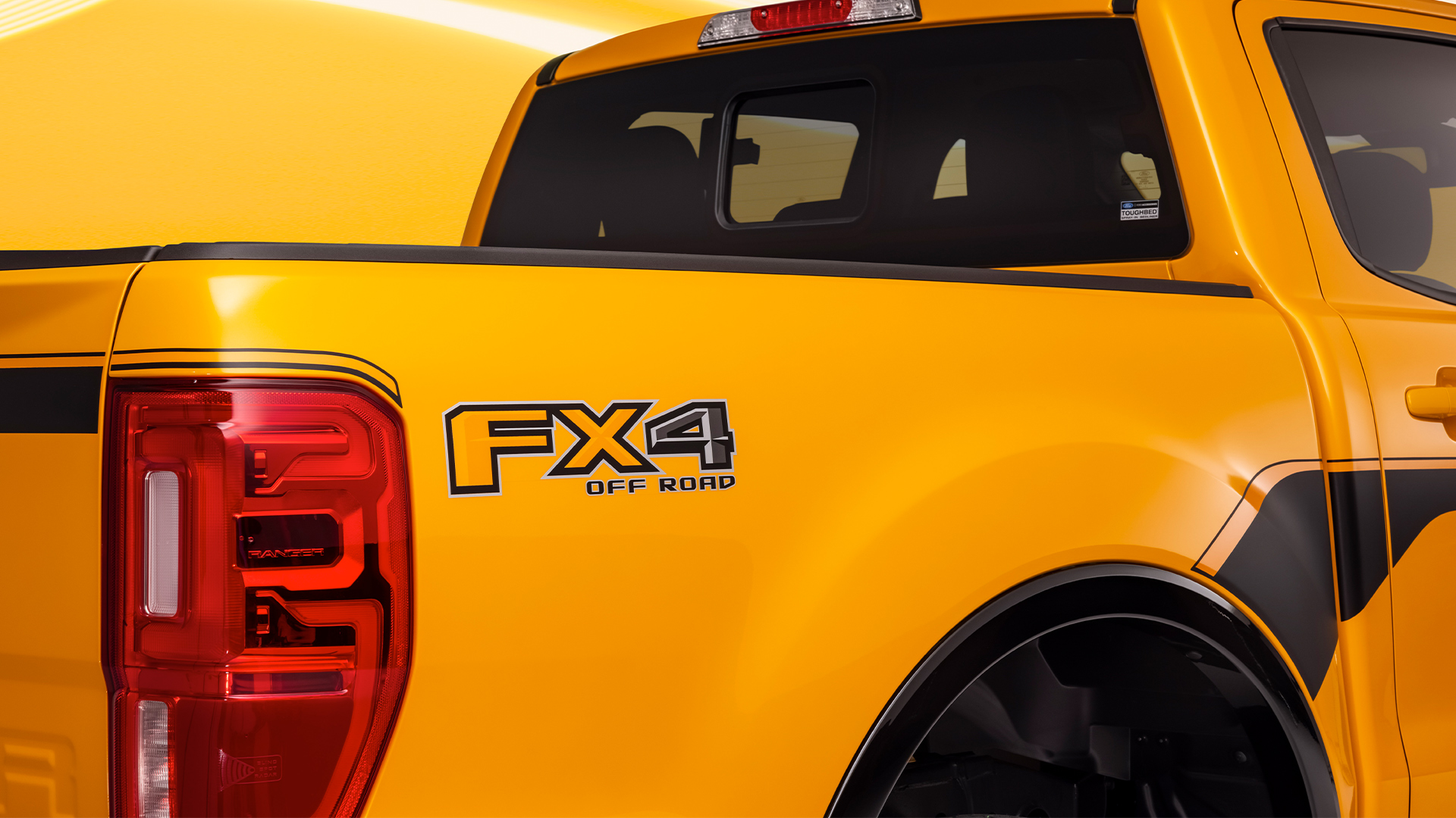 2022 Ford Ranger Splash Revives ’90s Vibes With Vinyl Graphics, Bangin ...