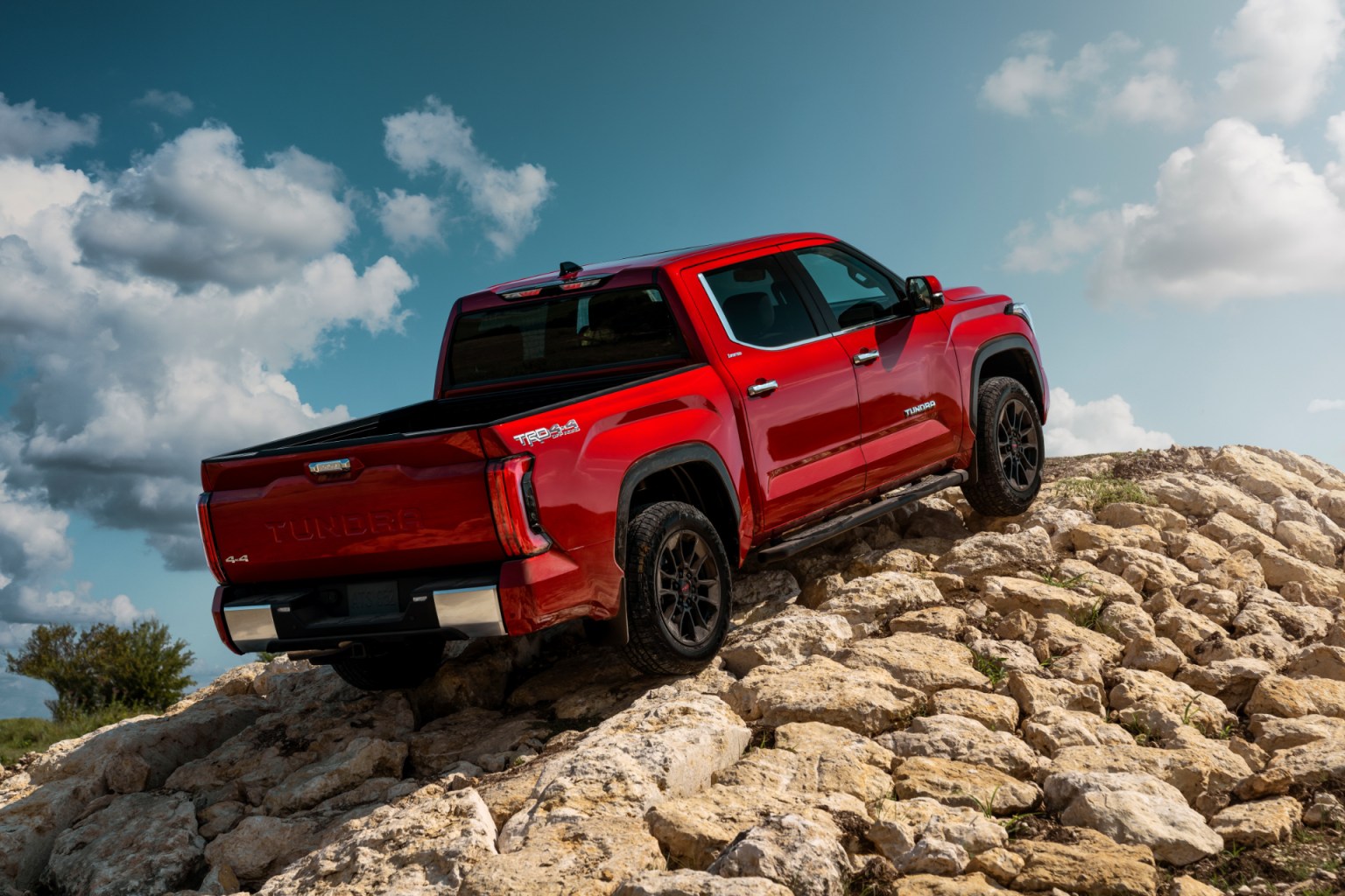 Toyota Won’t Replace Every Recalled Tundra V6, and Some Owners Are Fed Up