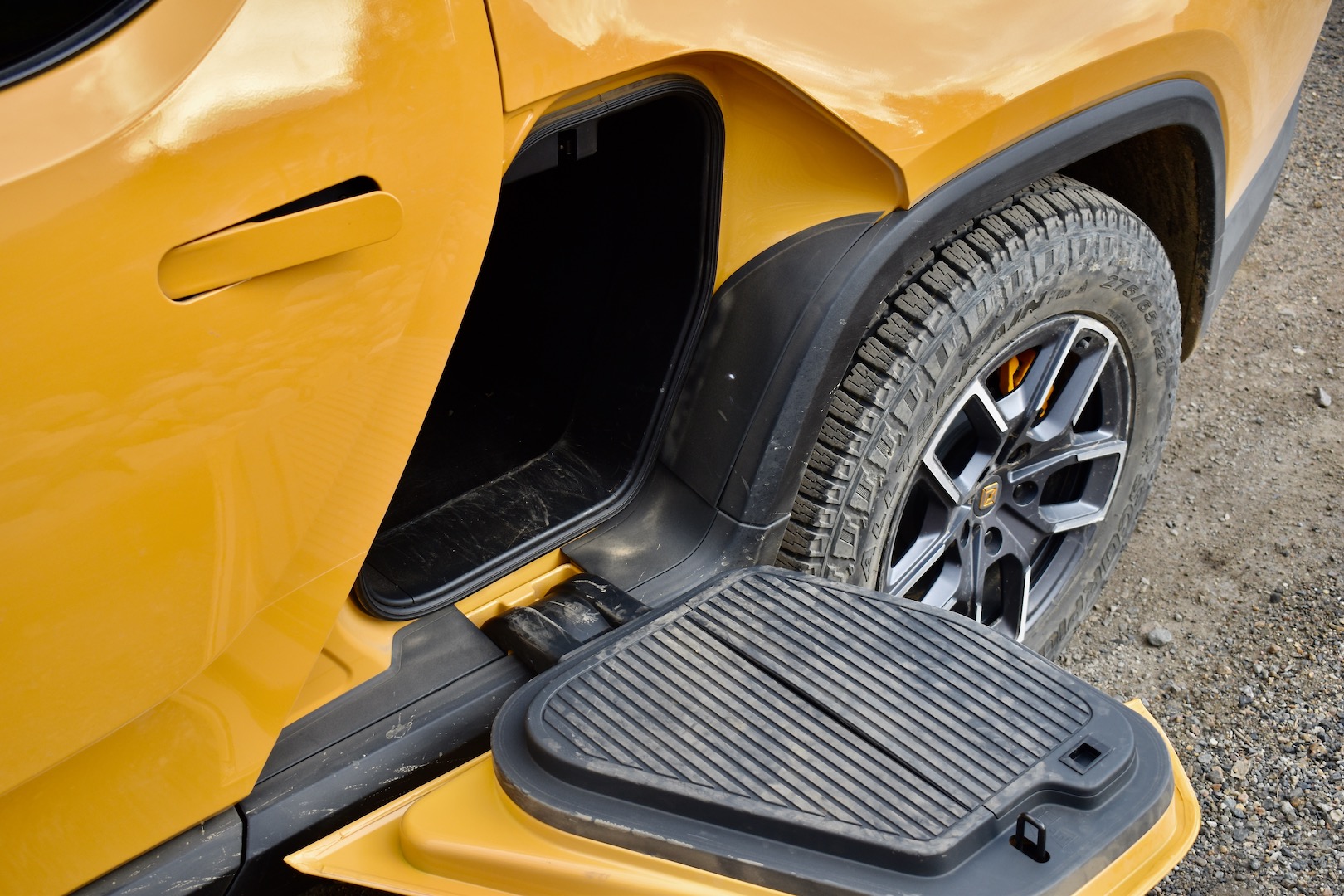 2022 Rivian R1T First Drive Review: The Electric Pickup Revolution Is ...