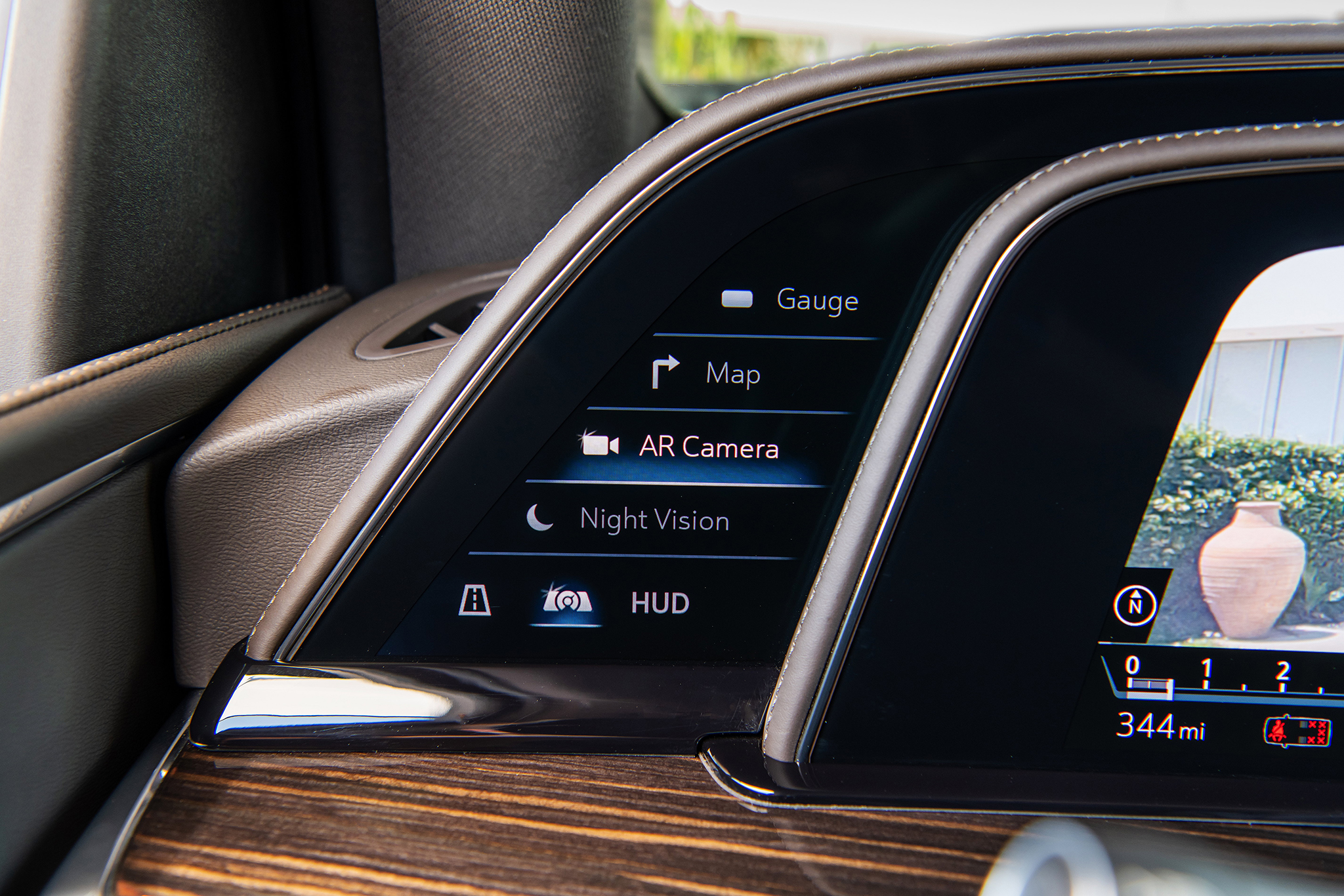 We Don't Need Bigger Screens in Cars. We Need Lots of Tiny Screens