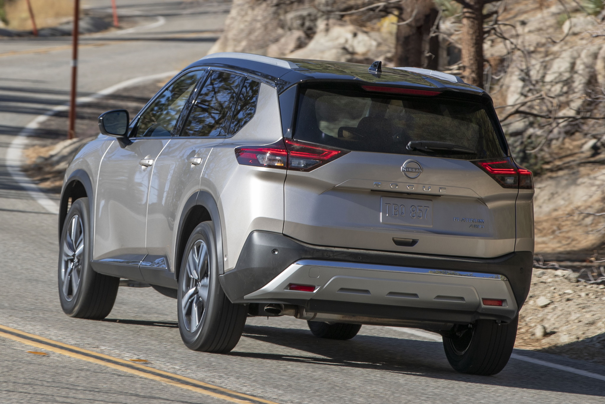 2022 Nissan Rogue Gets Three-Cylinder, Variable-Compression Turbo Engine