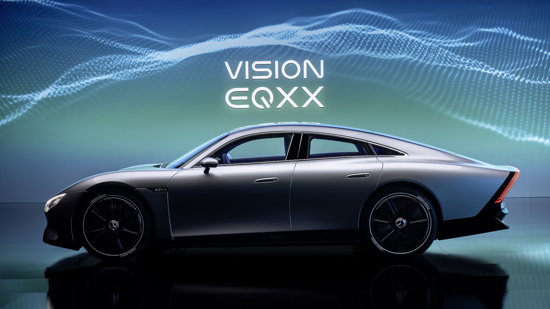 Mercedes-Benz Vision EQXX Concept Is a 620-Mile Electric GT With F1 ...