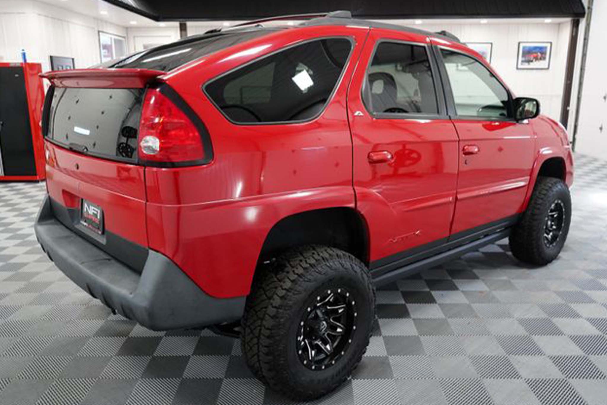 Lifted Pontiac Aztek With Mud Tires, AWD Is Probably Better On-Road