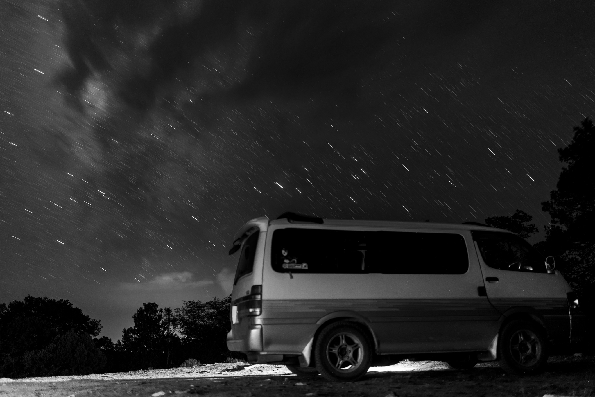 How to Photograph Cars at Night