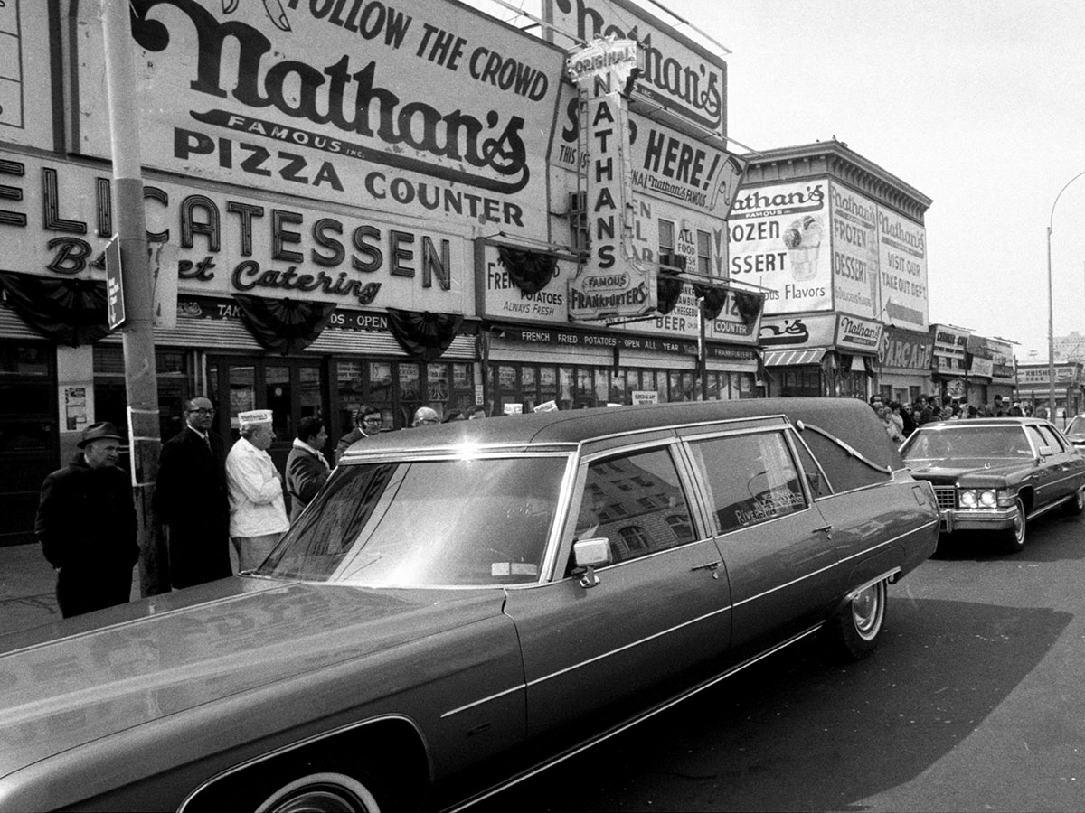 15 Hearses Worthy of Your Bloodlust