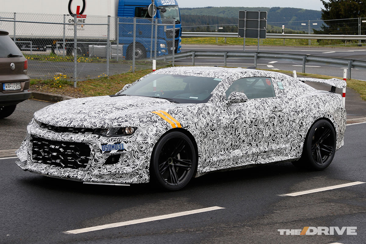 New Chevrolet Camaro Z/28 Caught Hot-Lapping the 'Ring