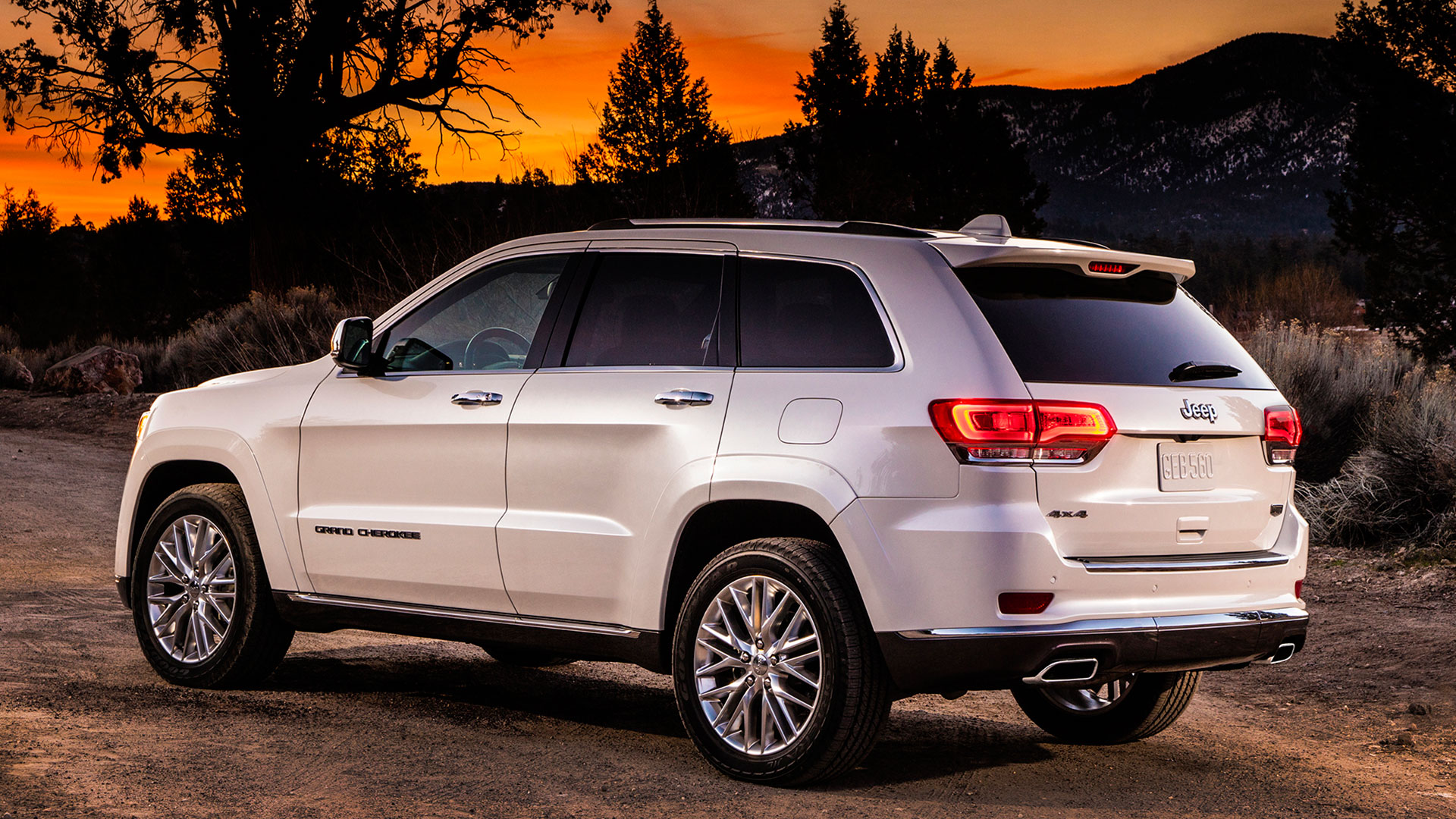 The 2017 Jeep Grand Cherokee Summit Could Climb Mountains...