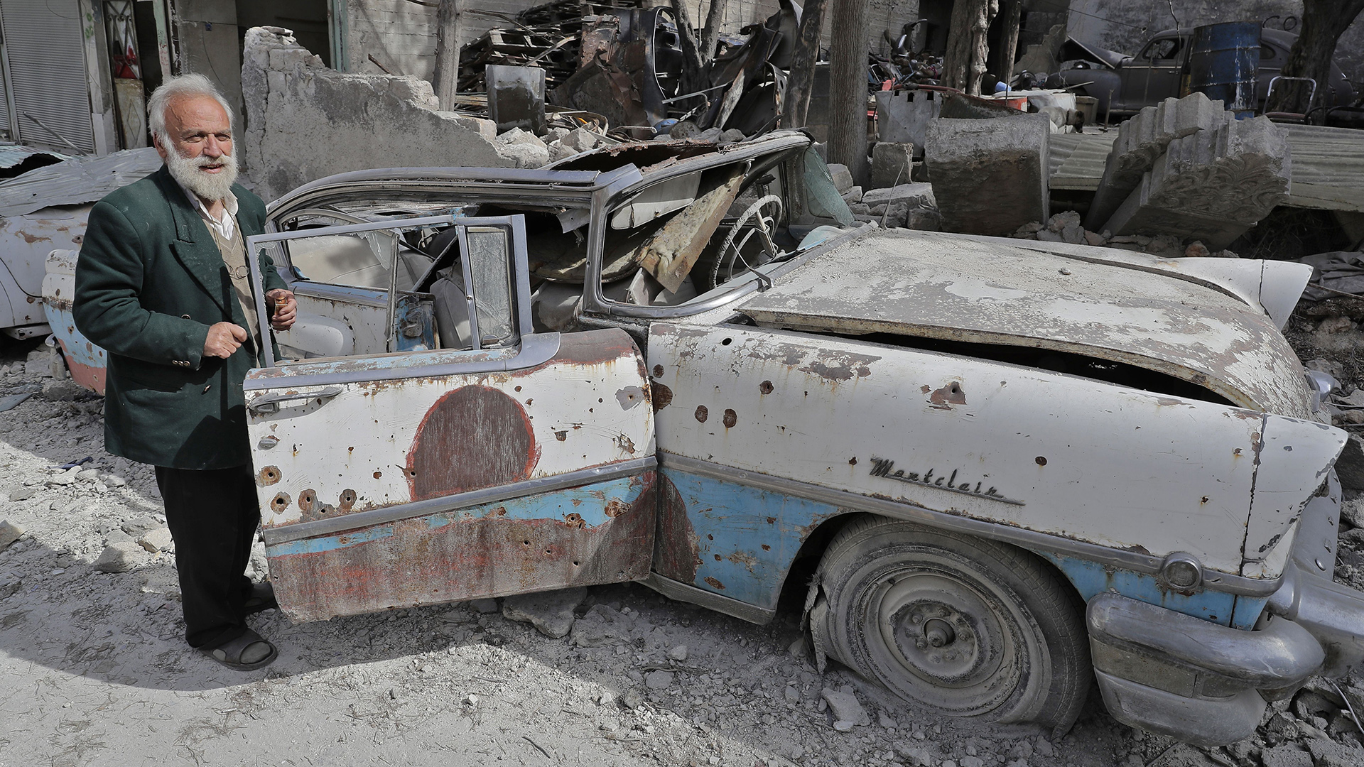Syrian Man Loses Most of Classic Car Collection in War