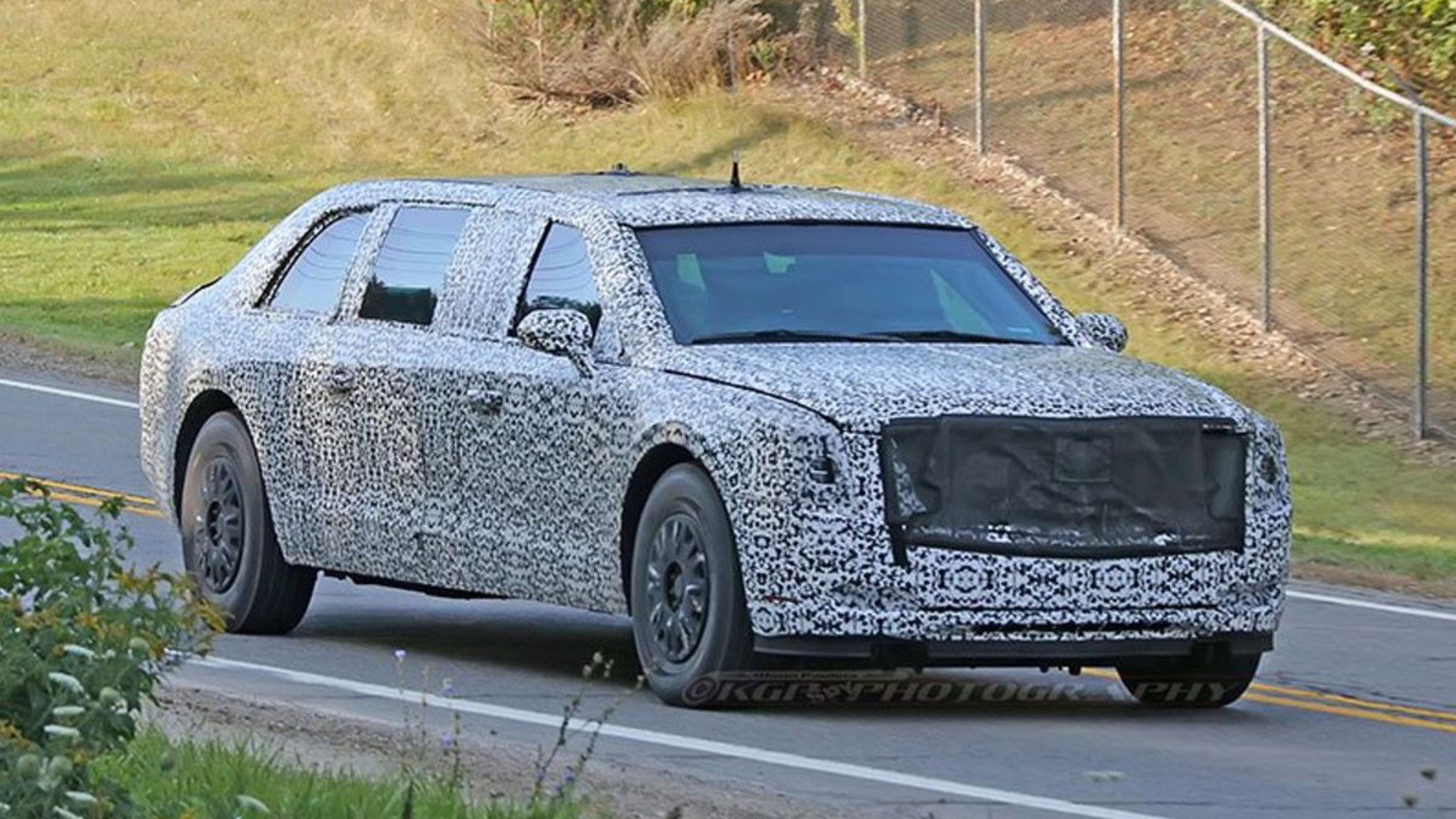 Release The Beast: Trump's Cadillac CT6 Presidential Limo Spotted Road ...