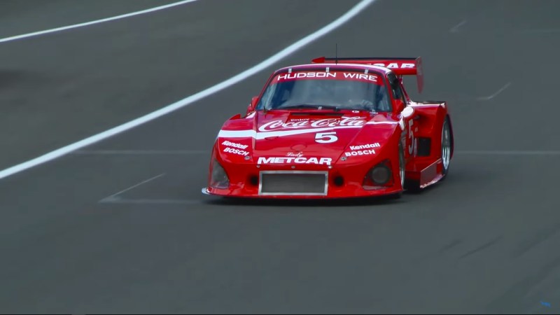 What It’s Like Driving the Wild Porsche 911 GT1 Straßenversion on ...