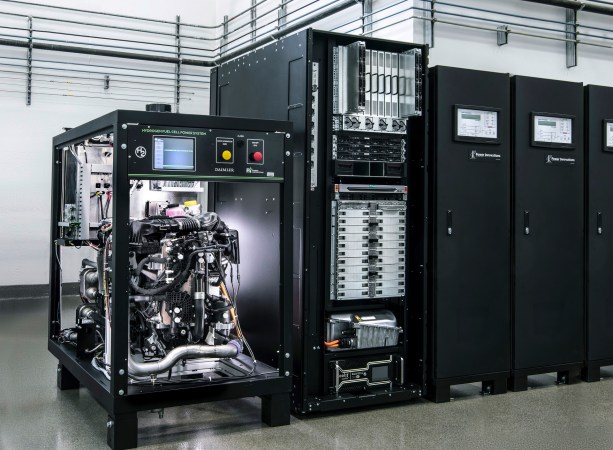 Mercedes-Benz Unveils Fuel-Cell Sprinter Van Concept