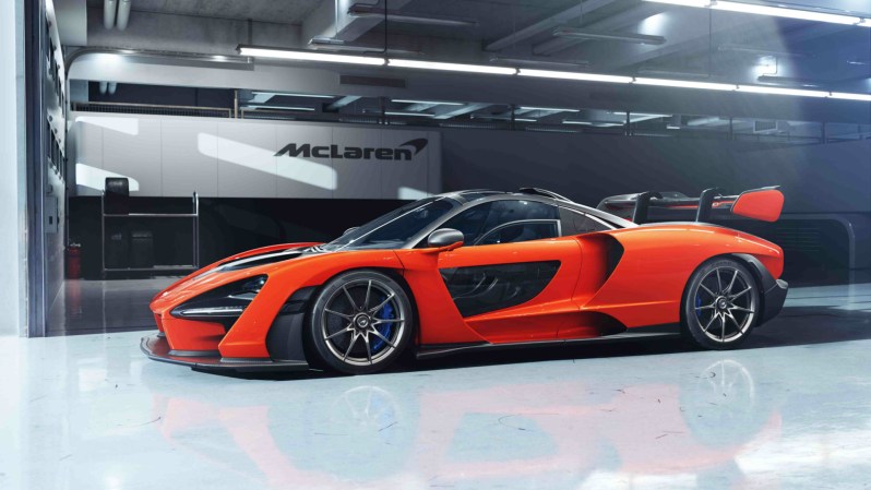 Some Rich Guy Is Flipping His 1,035-HP McLaren Speedtail Hypercar for ...