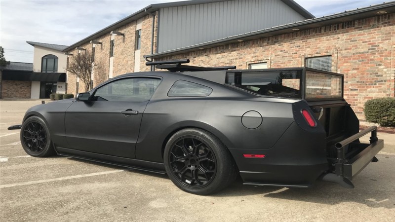 The Ripsaw EV3-F1 Is a Hellcat-Powered, 1,500-HP Personal Off-Road Tank