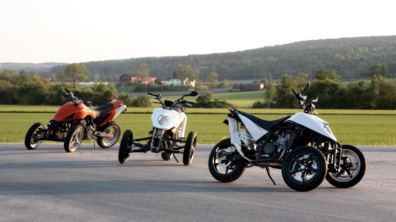 The Crazy Three-Wheeled Yamaha Niken Motorcycle Is Coming to America at ...