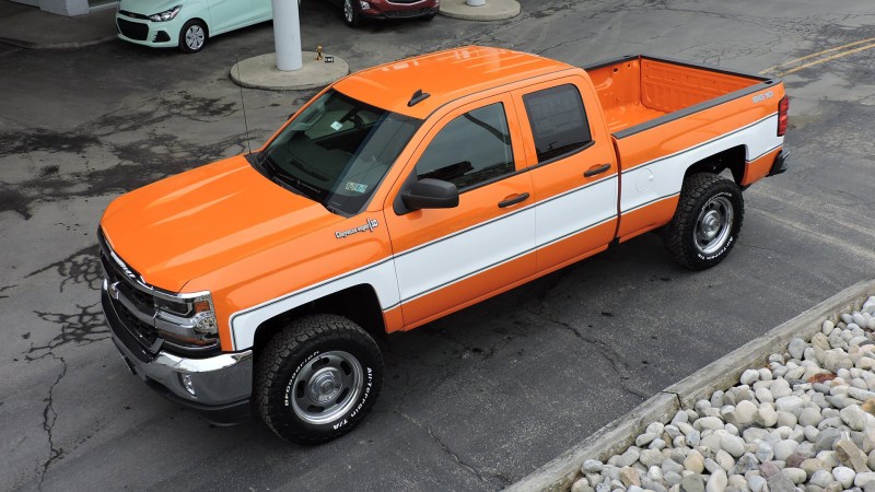 Chevy Dealer Keeping the Classic Pickup Look Alive With This Cheyenne ...