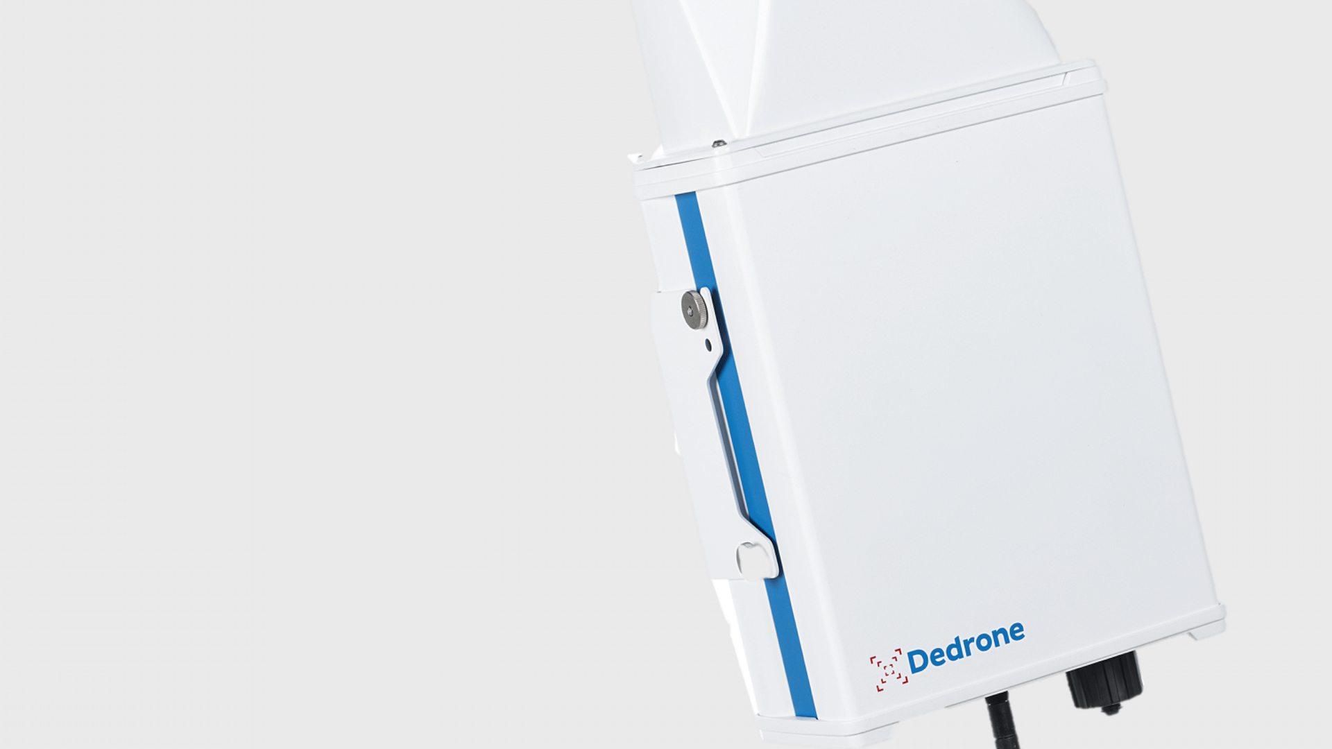 Dedrone's RF-300 Detects Drones and Pinpoints Their Pilots