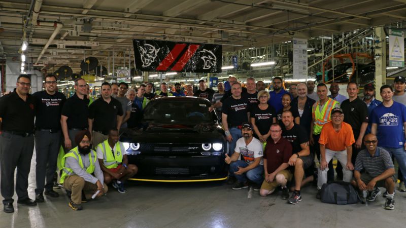 This Demon-Swapped, 1,525-HP AWD Dodge Charger Widebody Was Built as a ...