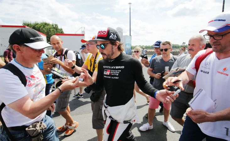 The Aznom Atulux: A Custom Italian Luxury Dodge Ram