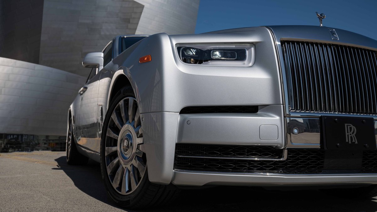 14 Secret Tips to Taking Great Car Photos From a Professional ...