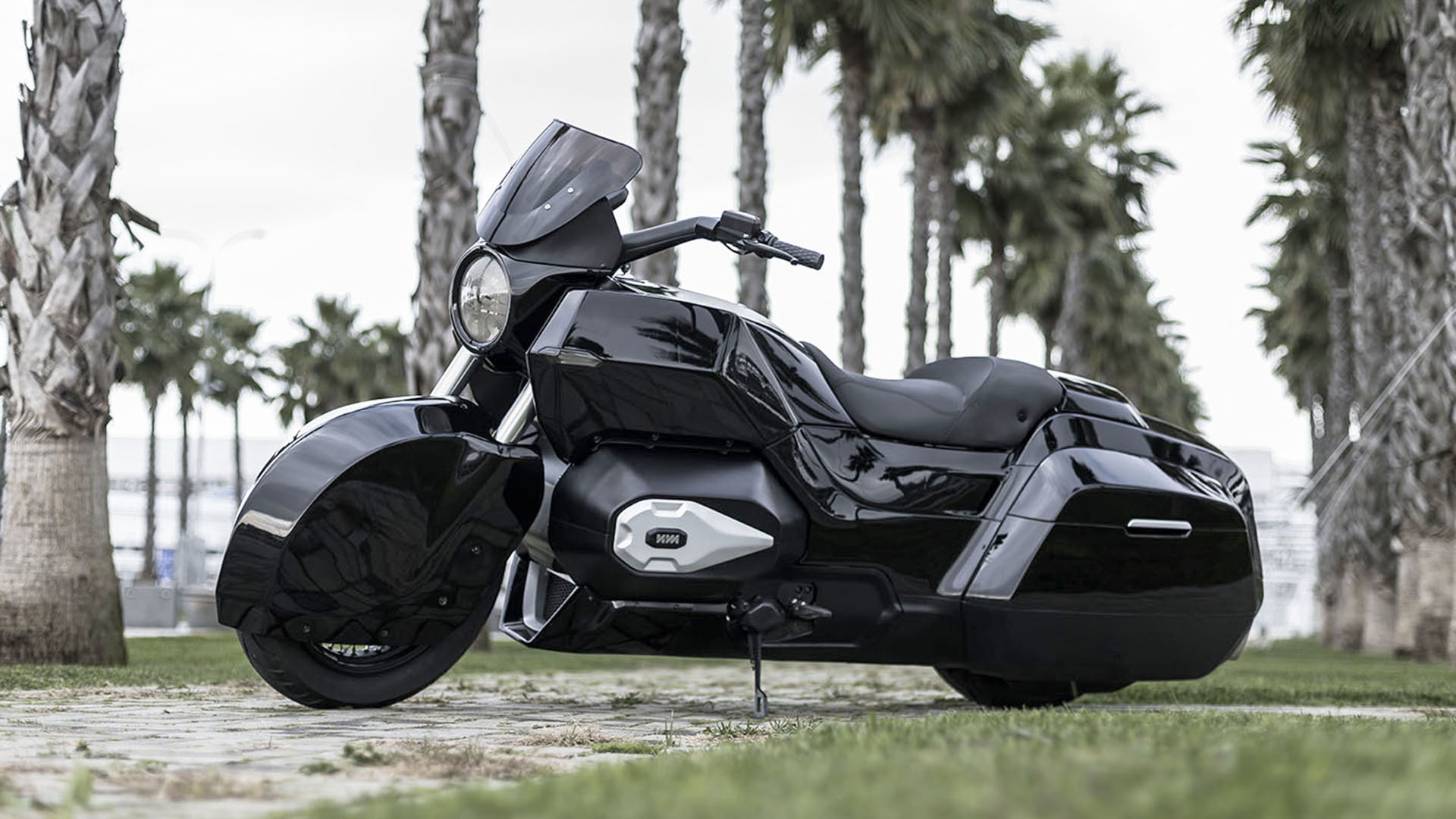 This Dystopian, Kalashnikov-Designed Motorcycle Will Join Putin's ...