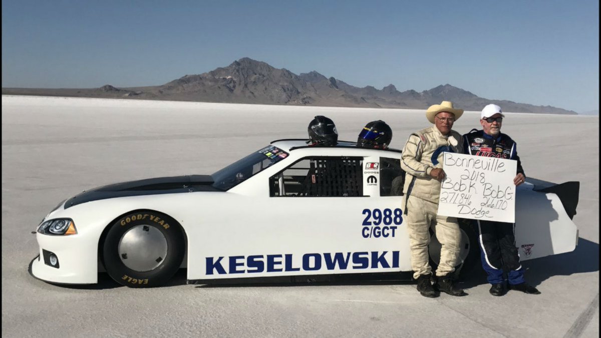 Retired NASCAR Cup Racer Makes 271.8 MPH Pass, Smashes Class Record at ...