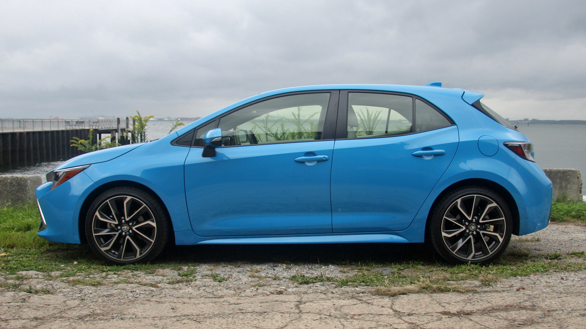 2019 Toyota Corolla Hatchback XSE New Dad Car Review: Stylish, But Too ...
