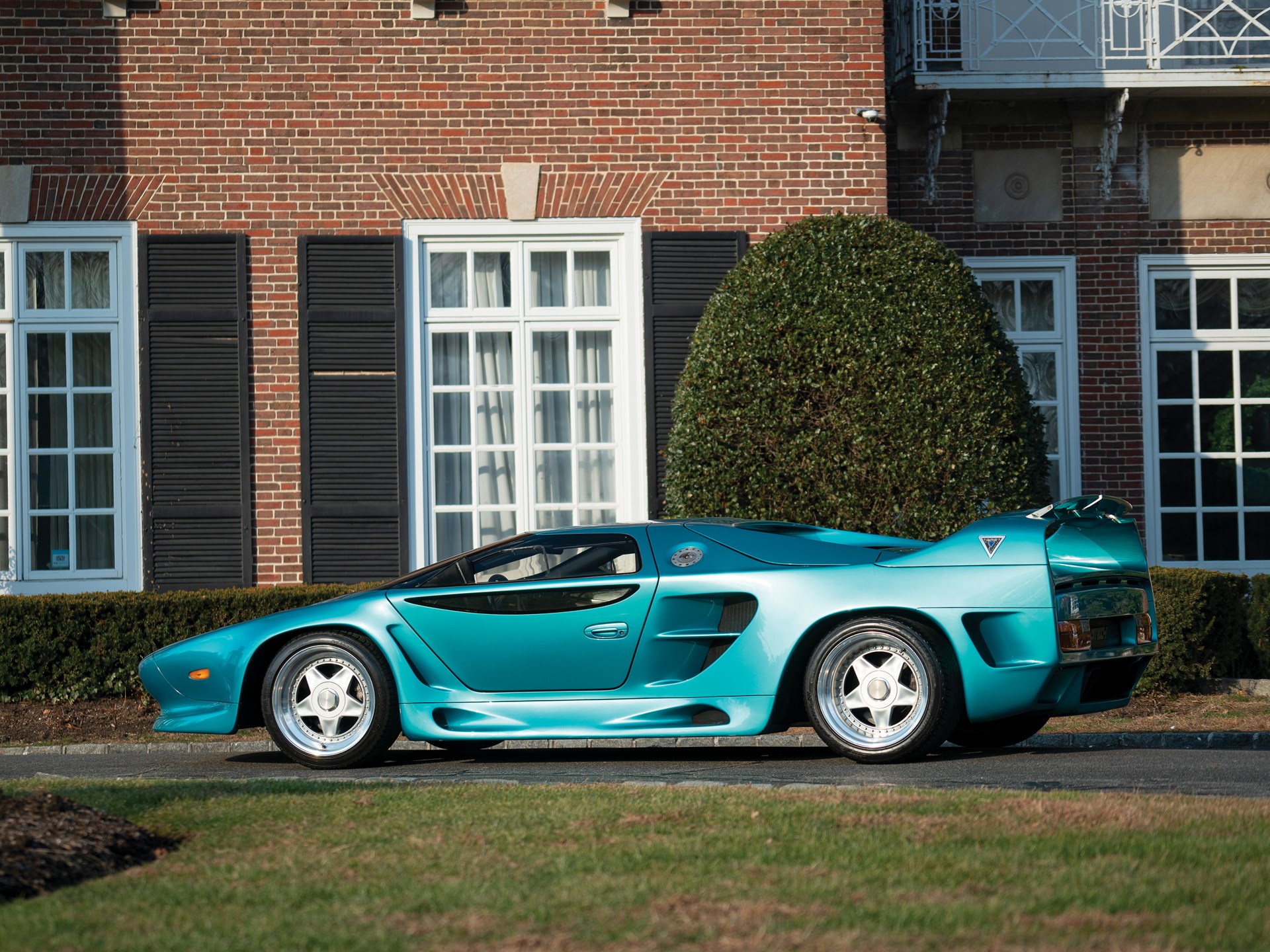 Vector WX-3 Prototypes Head to Auction, Expected to Fetch Over $500,000 ...